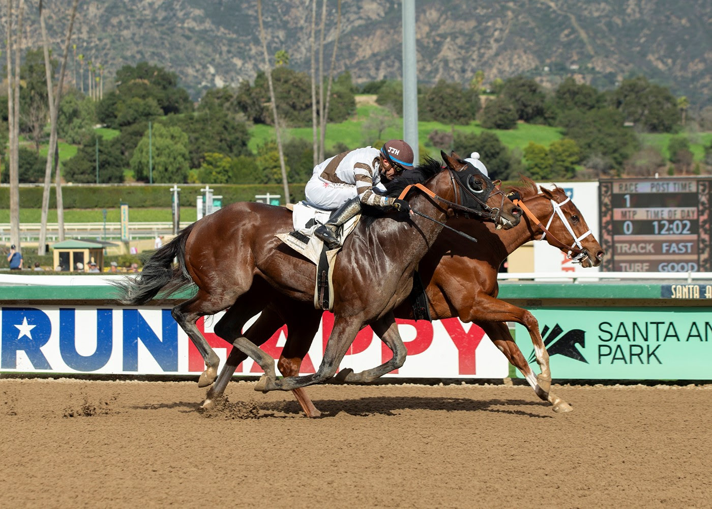 The Chozen Vron aunque con angustia ganó el Valpredo California Cup ...