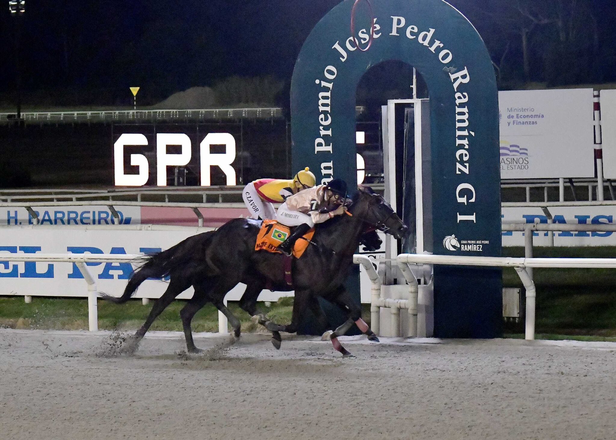 Native Extreme se guardó lo mejor para el final en el Gran Premio José ...